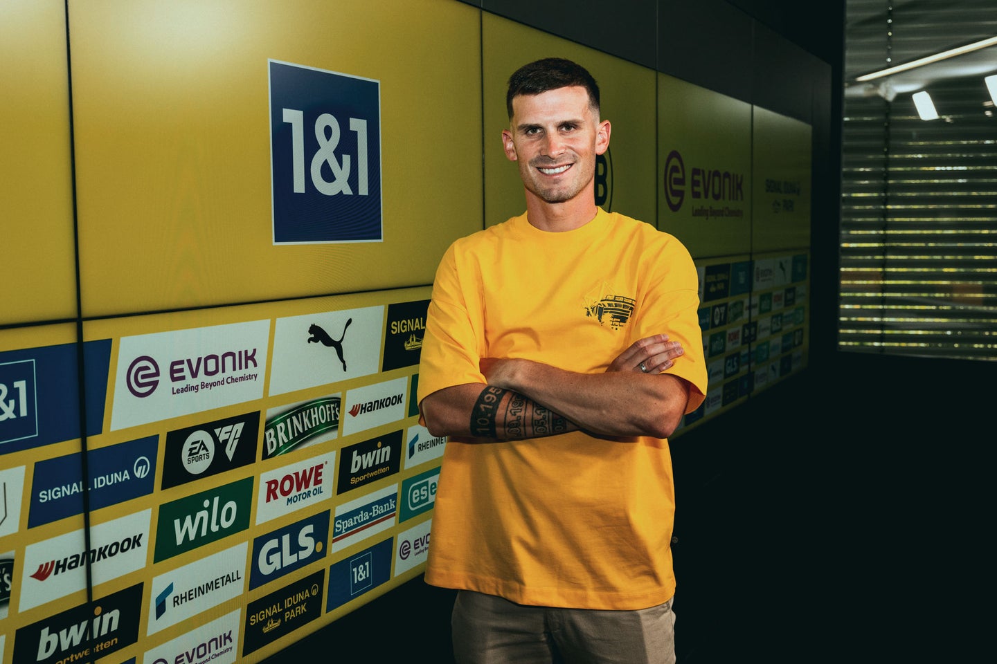 Borussia Dortmund sign Pascal Groß
